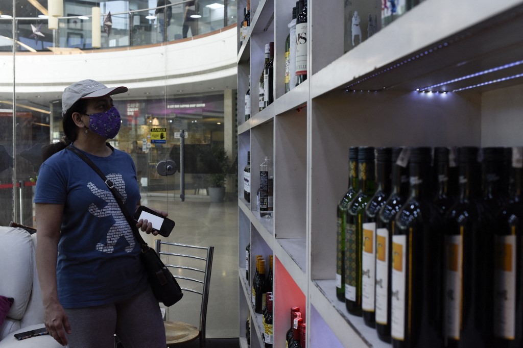 Invima anuncia nuevo marco sanitario para bebidas alcohólicas